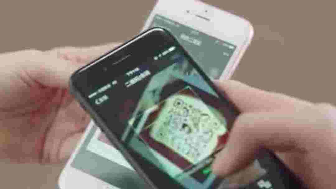 你和我的倾城时光:赵丽颖二维码火了,网友疯狂截屏扫不停!