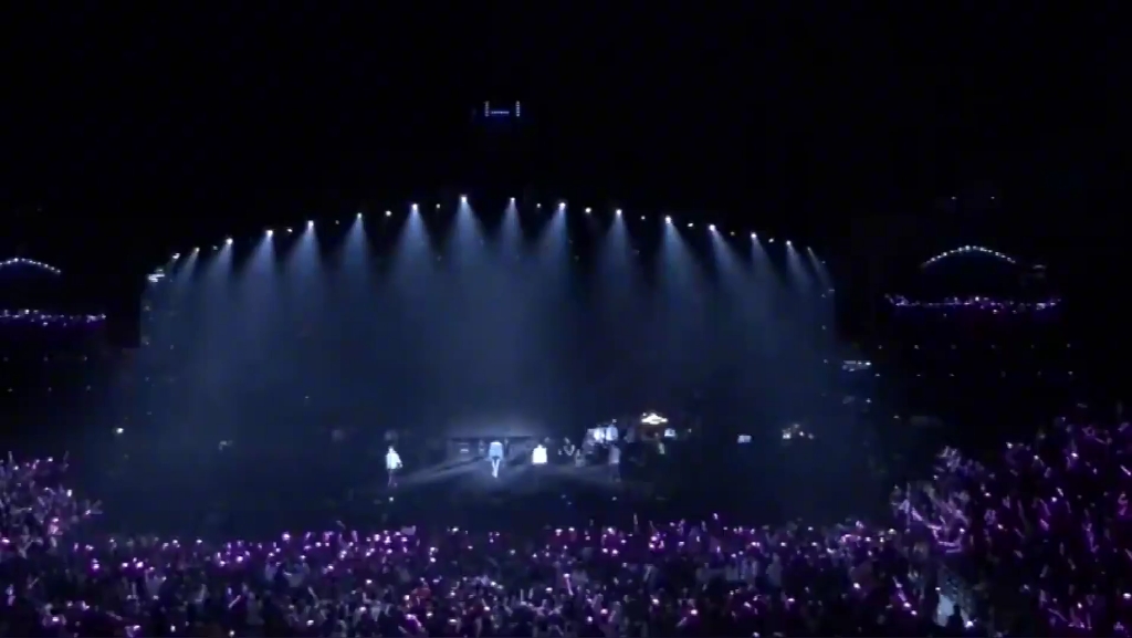 【音画完美】周杰伦《轨迹》地表最强巡回演唱会巴黎站