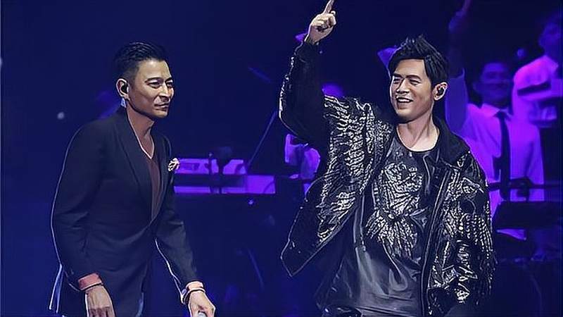 天王之战太激烈:周杰伦线上演唱会,一个关键数据超过了刘德华