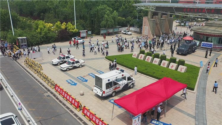 38秒丨滨州市滨城区:多部门联防联动 为高考学子保驾护航
