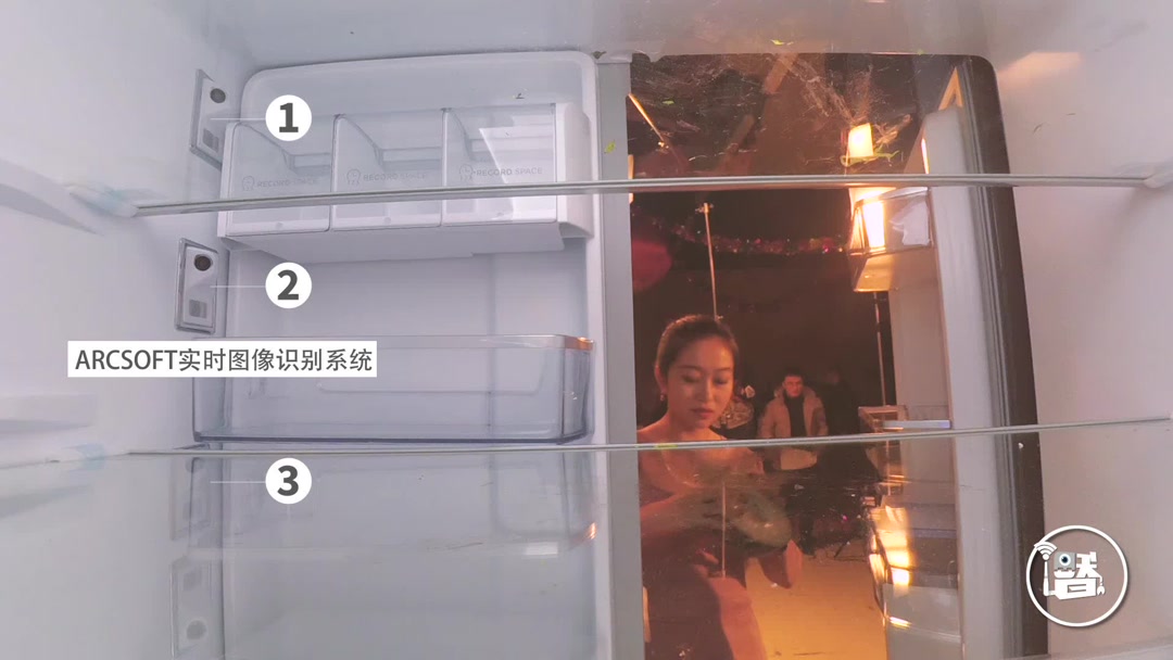 【智能公会】瞬时识别500种食材 一台敢挑战人类极限的冰箱