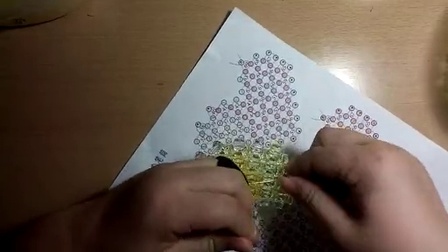 小丫DIY手工串珠坊--双心笔筒制作教程