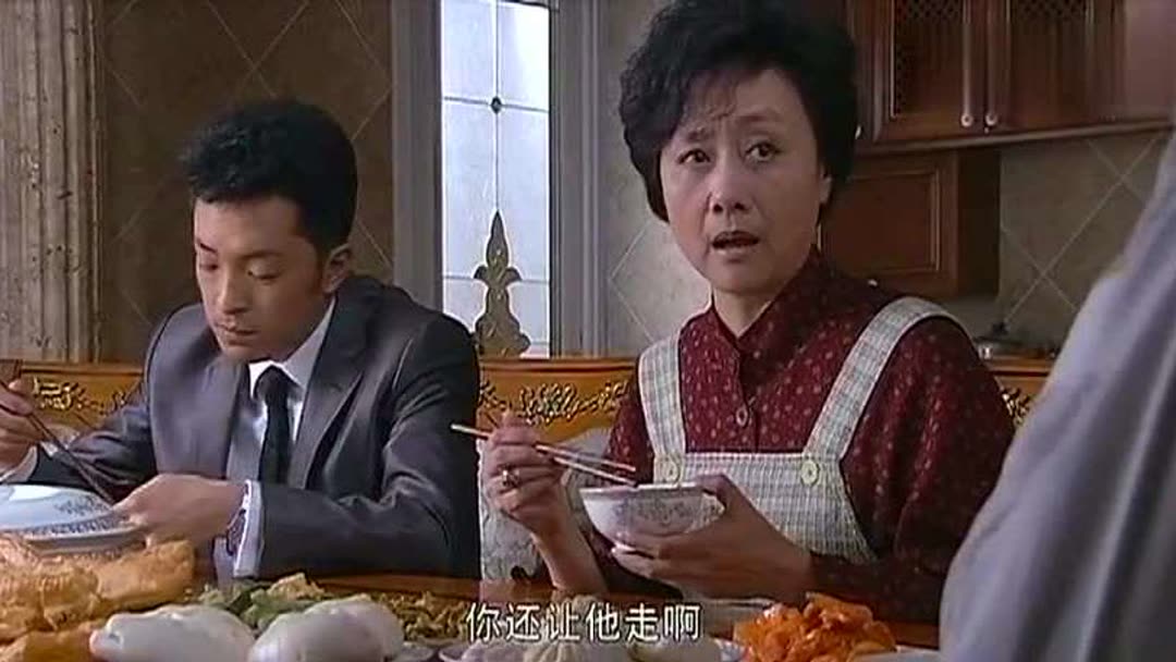 儿子教训爸爸,爸爸打儿子,真是有意思!