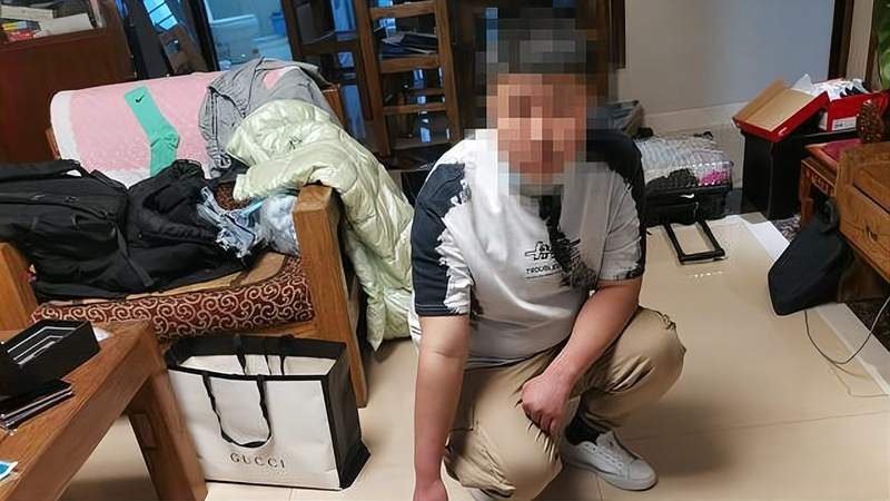 打赏2300万!充游戏1500万!90后出纳挪用公款获刑