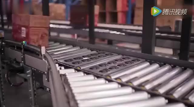 阿里巴巴天猫超市仓库,全自动无人化智能化仓库系统_