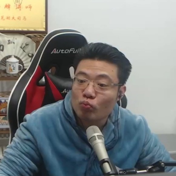 华北芦丁鸡 