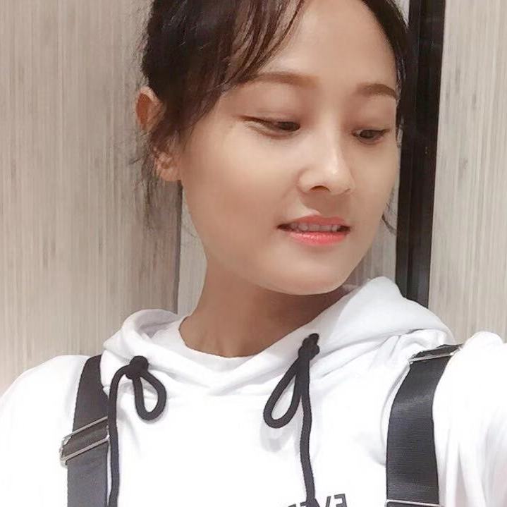 抓住一只小荣荣