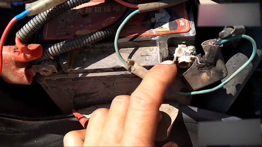 摩托车电瓶一般使用寿命是多久?