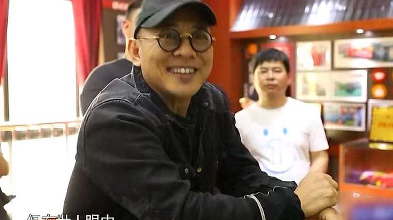 对于外界谣传他死亡的新闻,李连杰他是这么回应的!