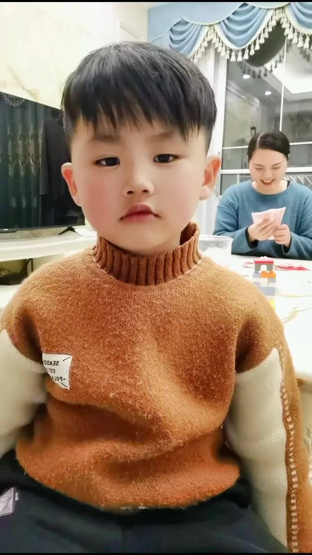 压岁钱让妈妈给你保管着是不是所有小朋友的童年阴影