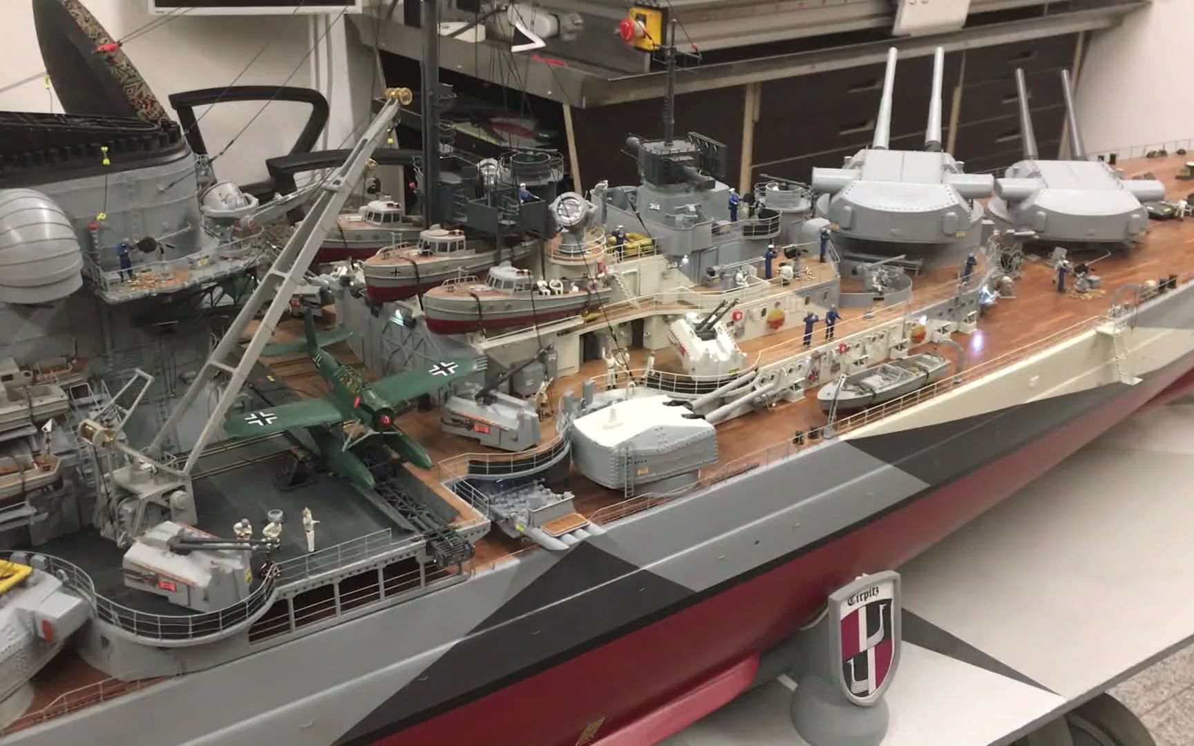 小哥自制1/100北宅提尔皮茨展示