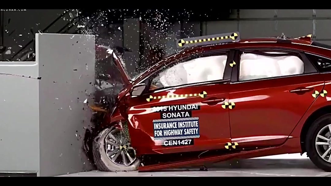 2015款现代索纳塔IIHS碰撞测试