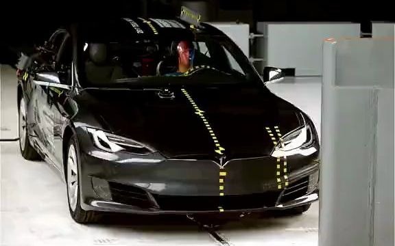 特斯拉Model S,你买不买? 特斯拉Model S 碰撞测试 特斯拉 汽车人共创...