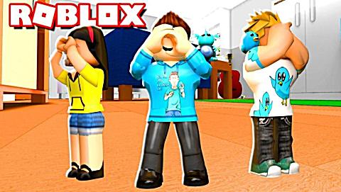 小飞象解说✘Roblox捉迷藏模拟器 猫和老鼠大作战! 搞笑勾引追捕者! ...
