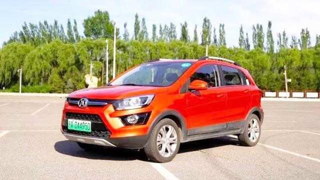 电驹试驾北汽EX360 续航318公里的国民纯电SUV