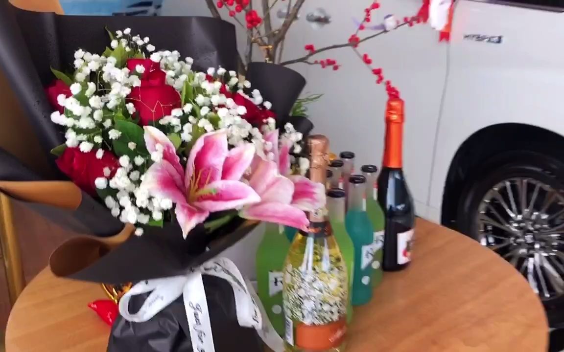 恭喜林小姐在广博喜提陆地头等仓百万座驾威尔法 ߒ�深沉的爱,不从...