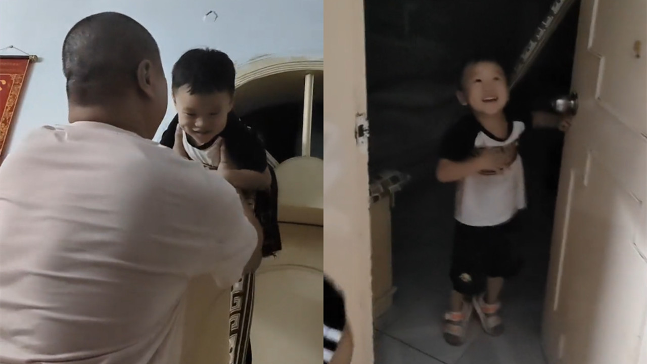门被反锁打不开,爸爸出奇招把3岁儿子从门上洞里投进,结局亮了