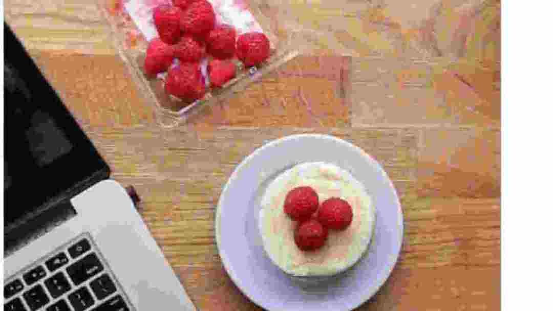 只要你家里有微波炉,你就可以享受美味可口的饭后甜点!