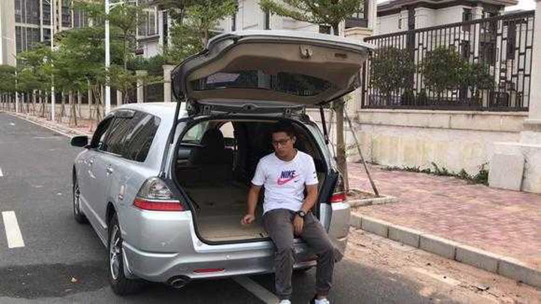 七座家用车,太新了