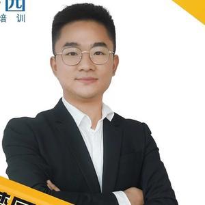 心怀梦想的孩子王 