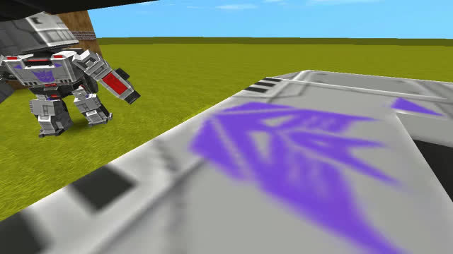 把十三哥变成了威震天还会变无敌坦克