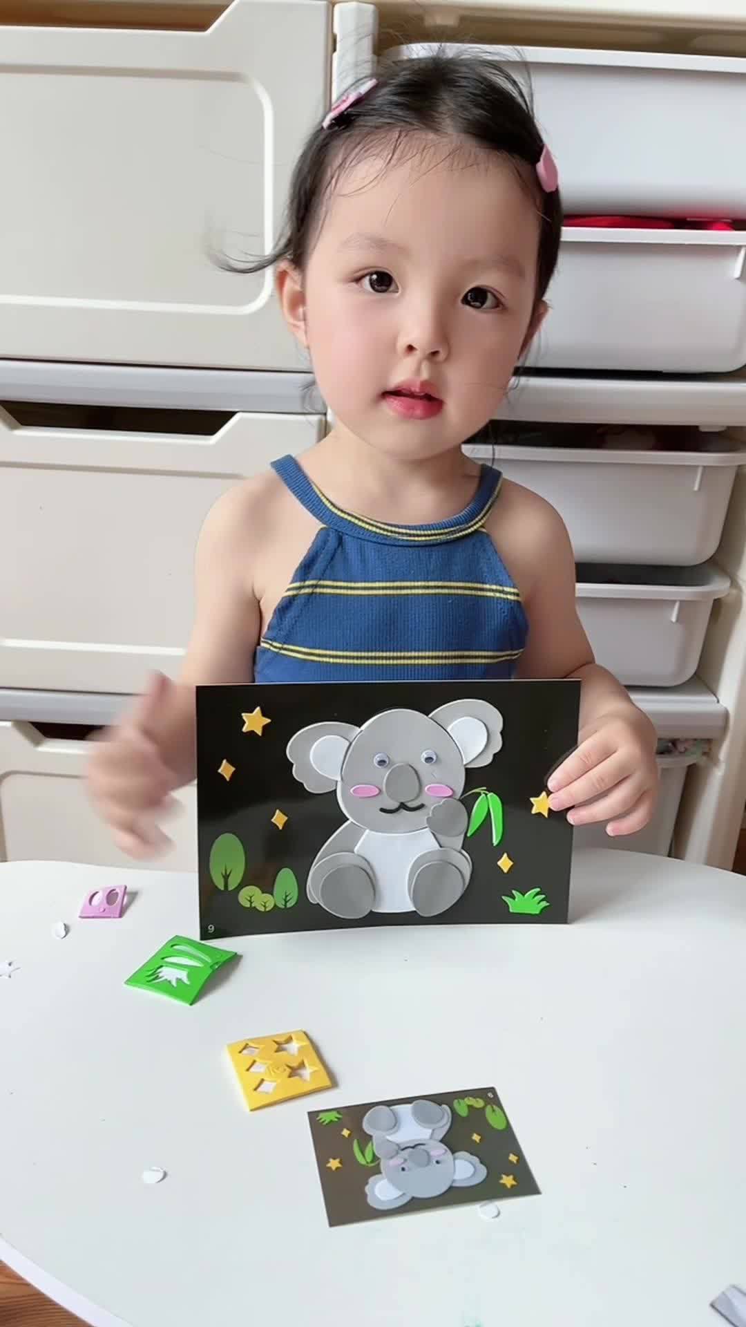 不用剪刀,自带胶的3d立体画,一撕一粘,简简单单,锻炼孩子手部精细动作...