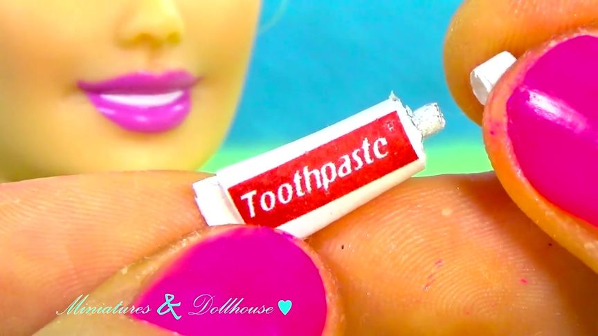 DIY教你利用废旧物品制作一次性小牙膏牙刷,不错的一款小发明!