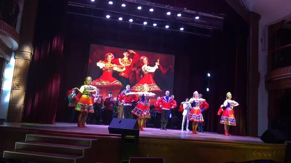 俄罗斯表演