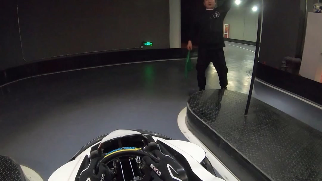 电动卡丁车嘤嘤嘤挺好玩