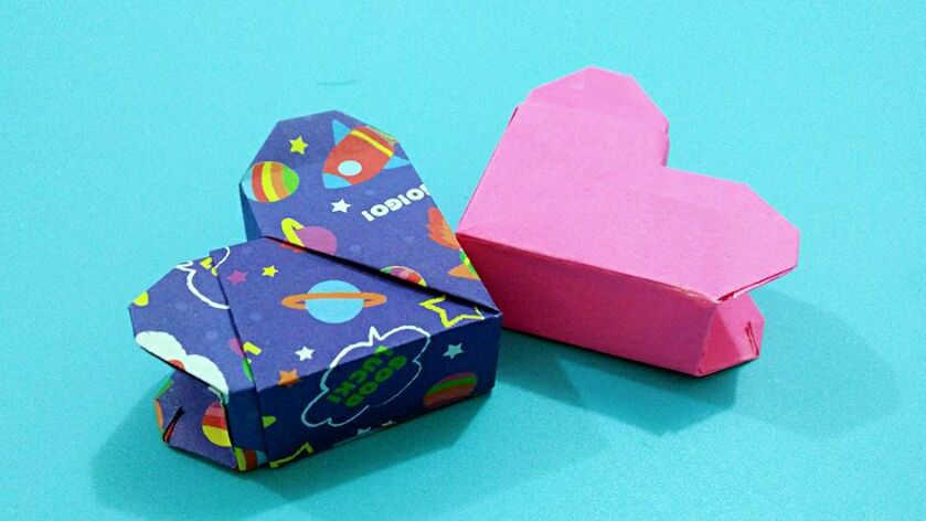 这个爱心戒子盒会折的人不多,其实很简单看了都能学会,手工折纸