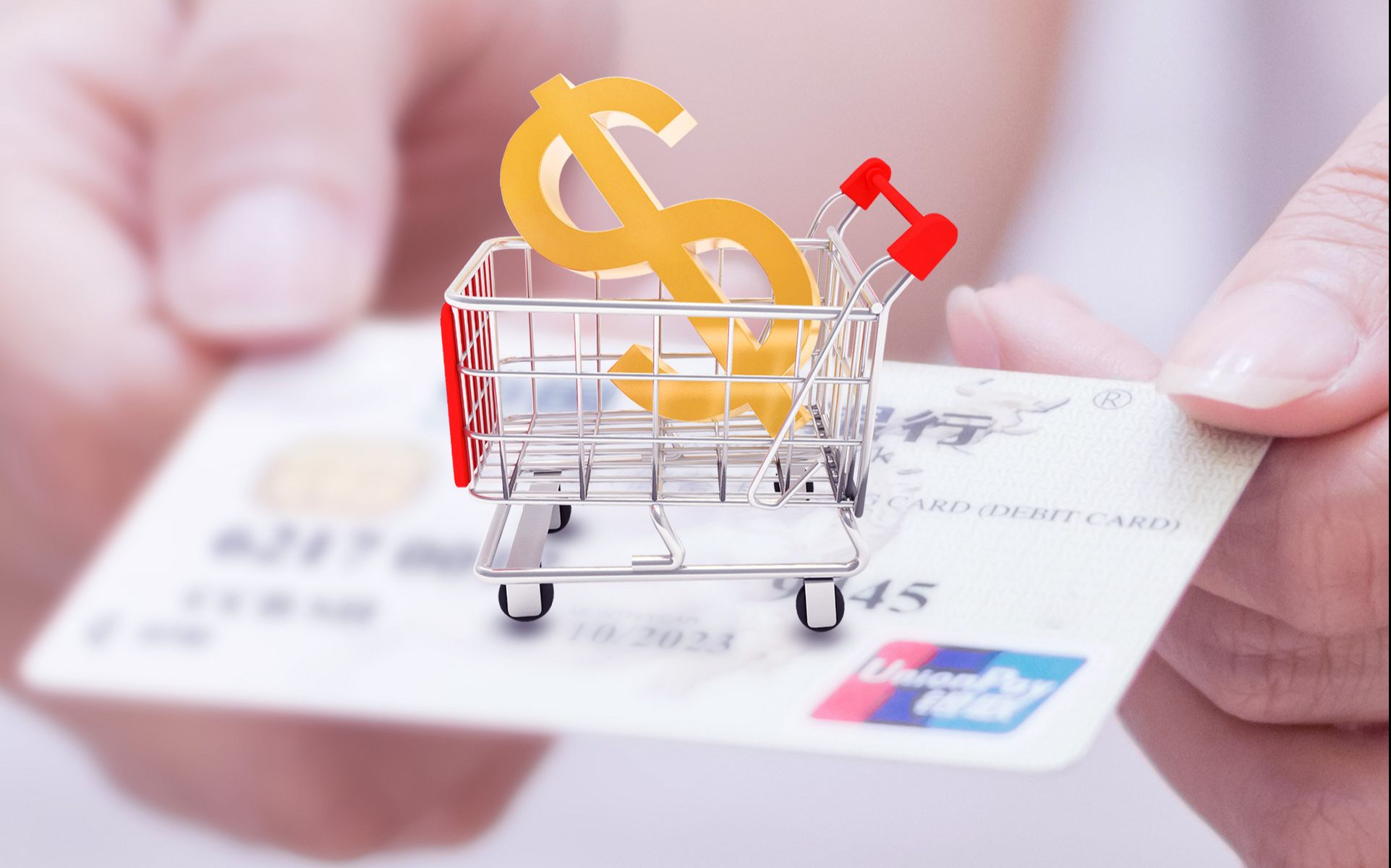 1万存银行5年定期和5万存1年死期,利息哪个多?答案你绝对猜错!