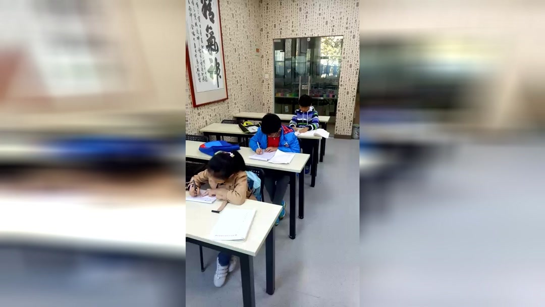 联艺书画硬笔书法培训课堂教学