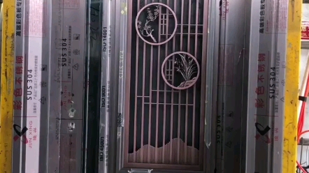 你觉得家里装这样的一套新中式平开门中门304不锈钢进户防盗门不香...