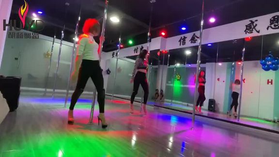 #舞蹈课堂随拍 0基础学钢管舞