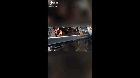 疫情无情 人间有爱