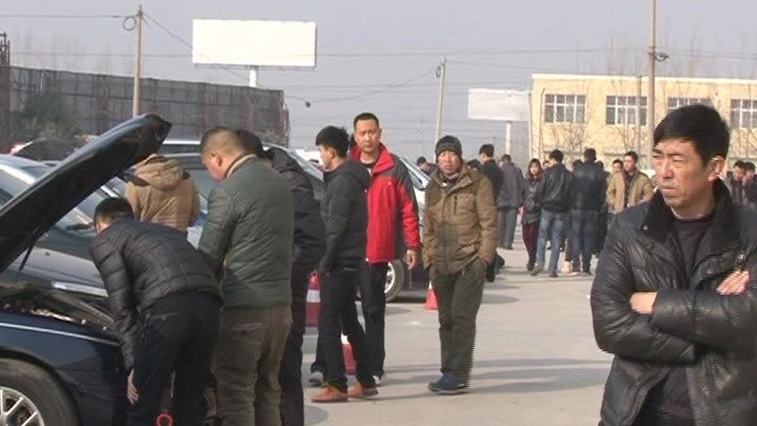 龙兴二手车2013年现代朗动 顶配