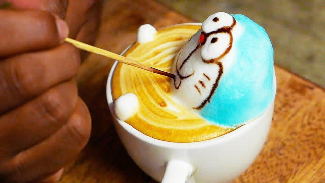 大叔巷子里开咖啡店,30块钱1杯,食客:想学大叔的手艺