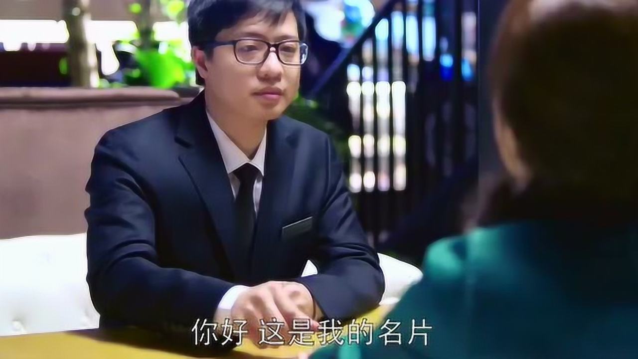 姑娘去饭店推销咖啡,没想到却碰上奇葩男,姑娘顿时气坏了!