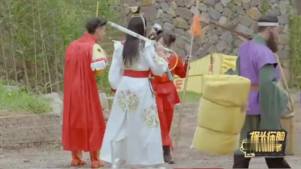 萌探探探案:宋亚轩左后挣扎:这不是我的