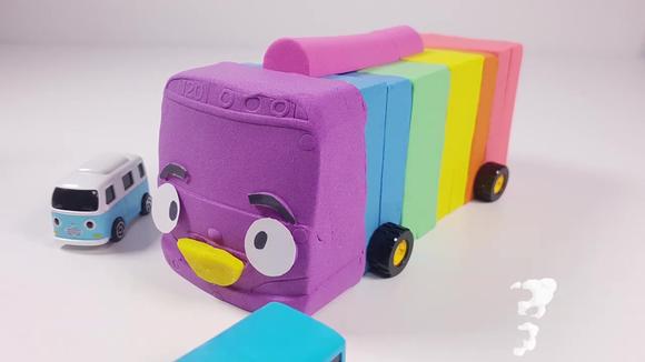 教小朋友识颜色,用橡皮泥做一辆七彩小汽车