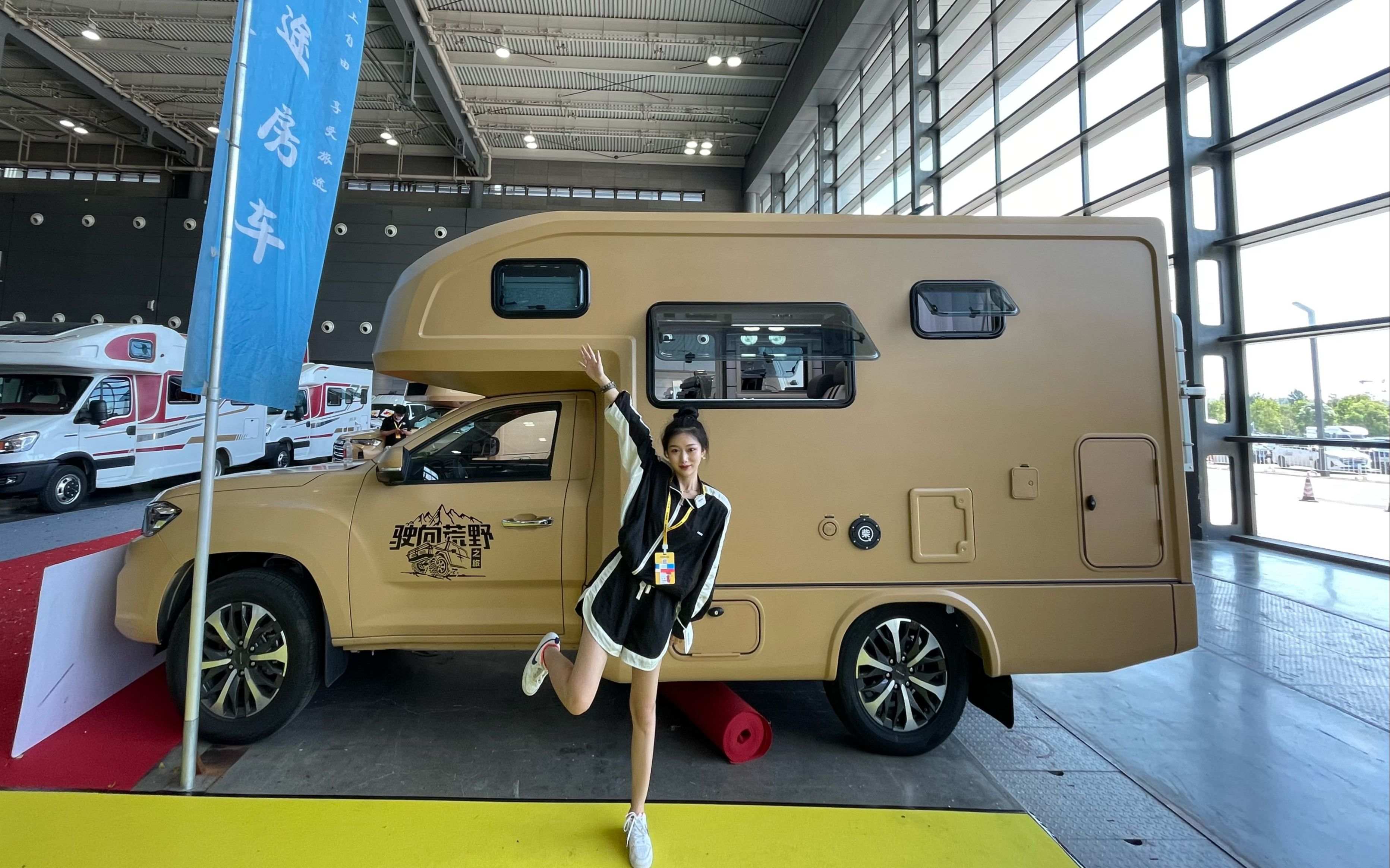 后横床T70四驱皮卡房车!一家三口说走就走!强劲动力浪迹天涯!