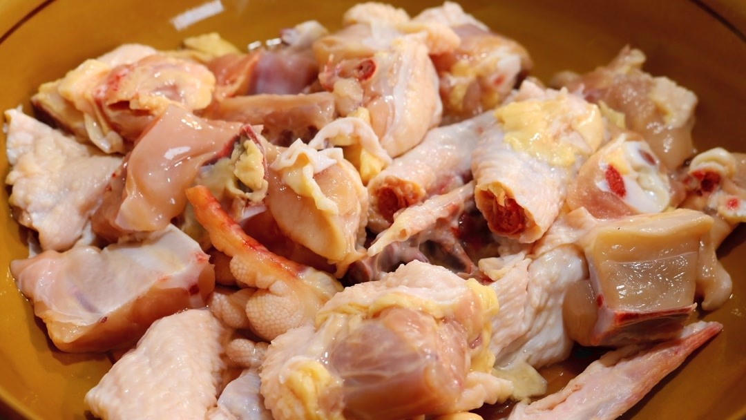 这才是家常炖鸡的正确做法,营养美味又解馋,上桌就被抢光了