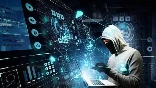 “太阳风”攻击事件中,黑客采用的是一种怎样的入侵手段?