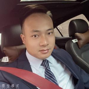 气质大叔趣享潮玩馆 