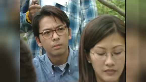 野地惊现女尸女法医解剖获蛛丝马迹