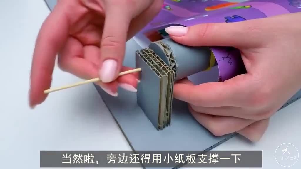 手工大神用废弃硬纸板,自制赛车游戏机,一玩就是一整天!