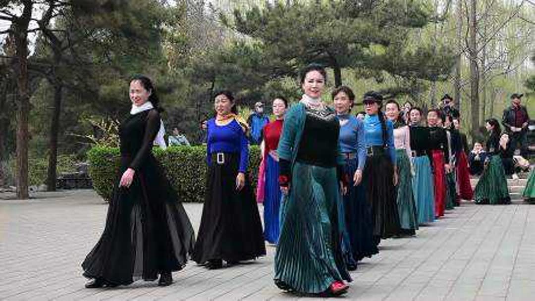 玲珑舞蹈队走秀表演,唯美大气,气质优雅