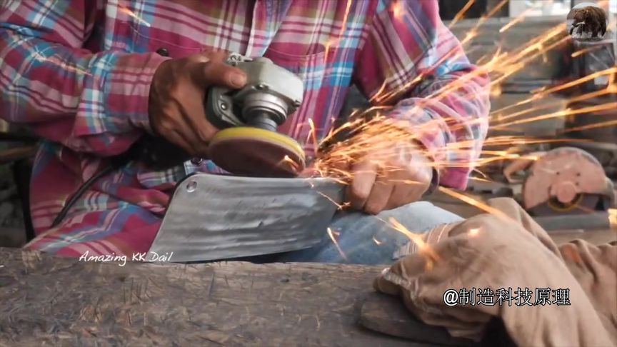 用挖掘机刨片锻造厨房切肉刀