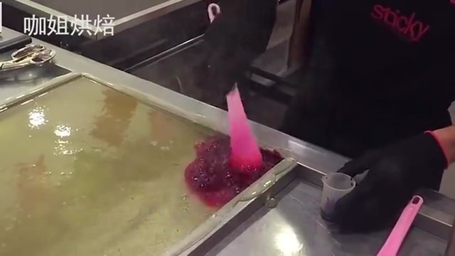 神奇有趣的日历手工糖制作,感觉像在玩手工泥,师傅们的手太巧了