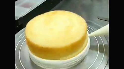 大厨在线制作蛋糕,满满的设计感!